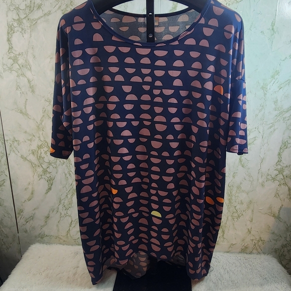 LuLaRoe | Tops | Lularoe Tunic Top | Poshmark